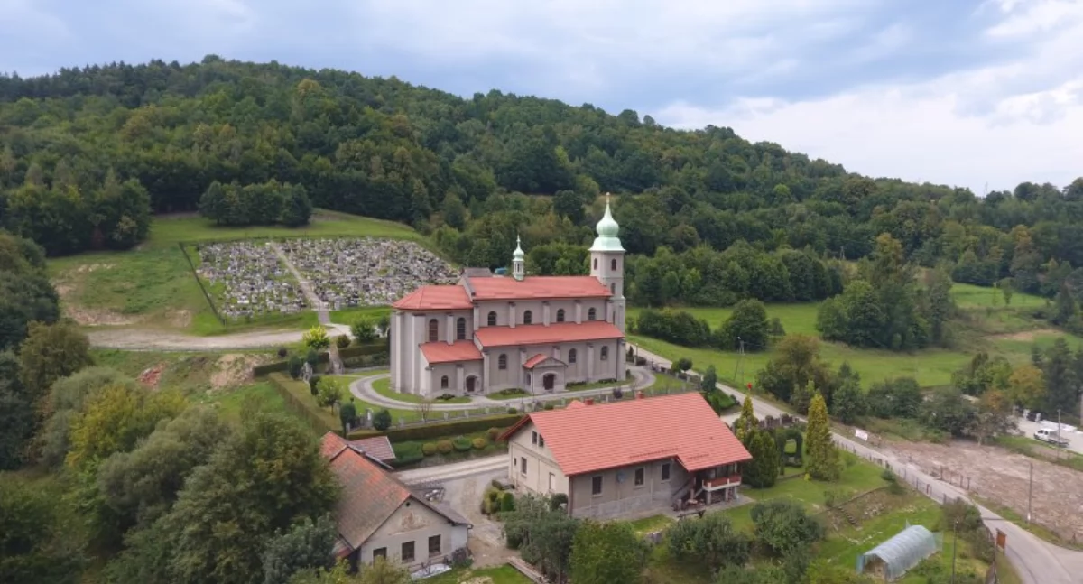 Najstarszy kościół w Tarnawie Dolnej z konserwacją wnętrza - historia ...