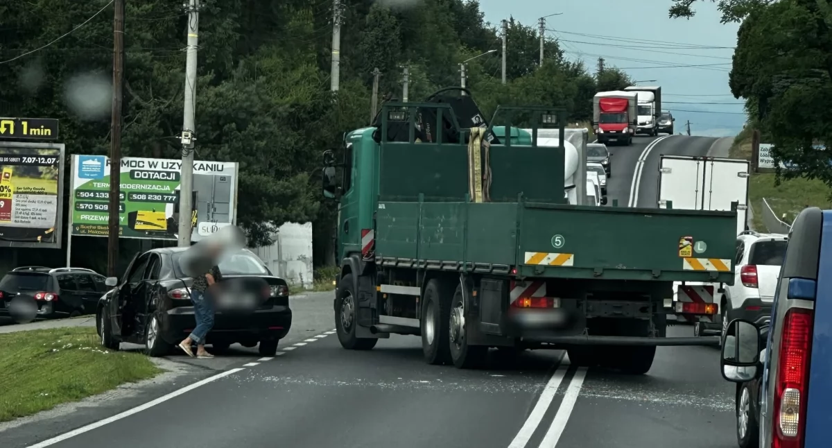 Kolizja na DK28 w Makowie Podhalańskim – utrudnienia w ruchu - wiadomości Sucha Beskidzka